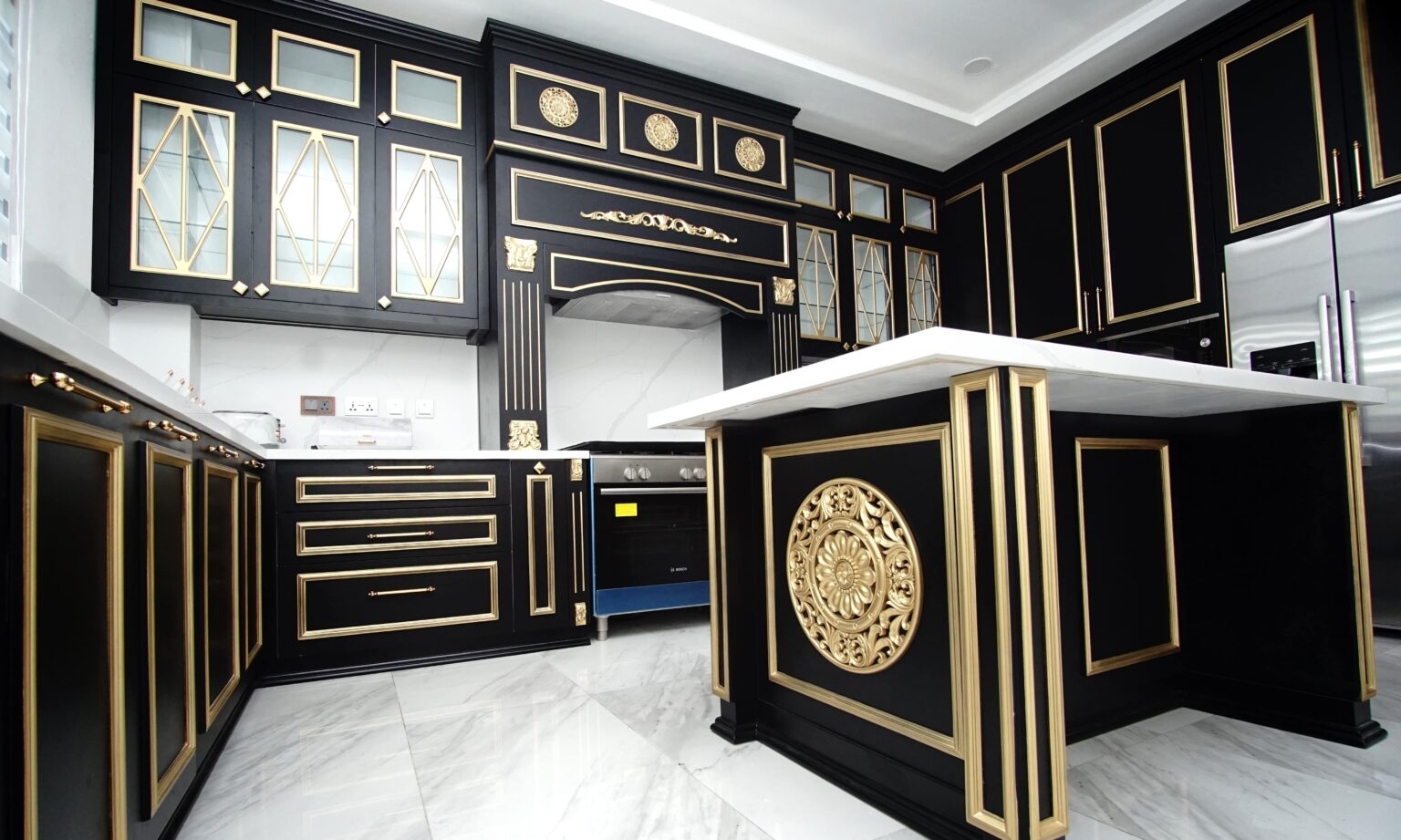 Loncha – ART OF BESPOKE CABINETS